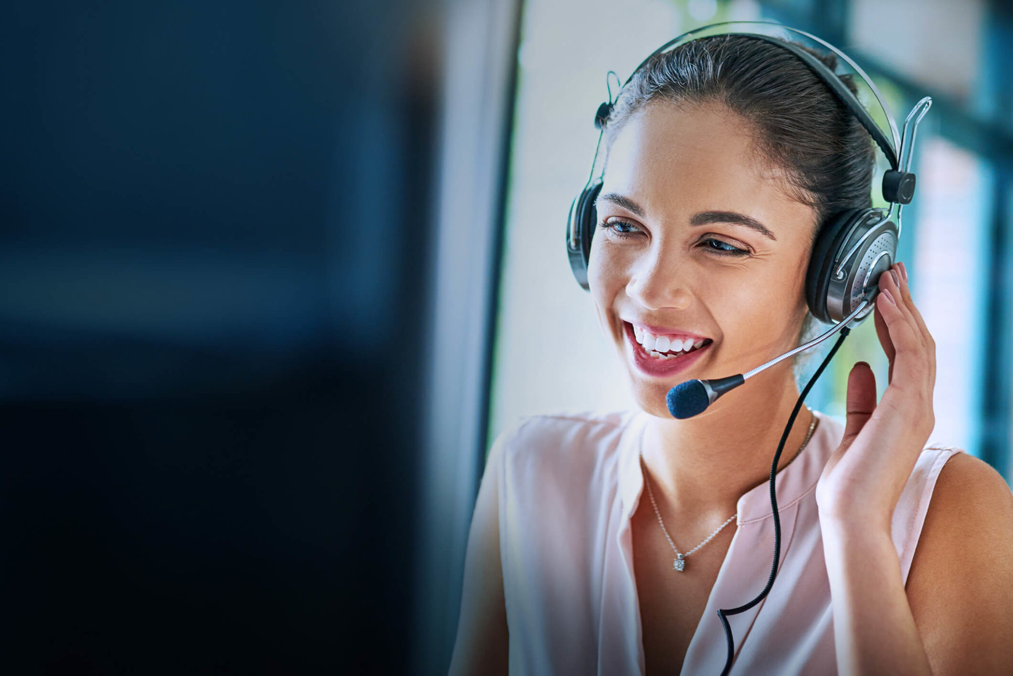 CXsync transforms business through a cloud-based contact center | CBTS